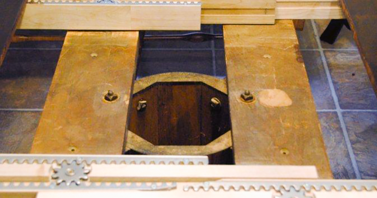 Osborne Wood | Table Slides