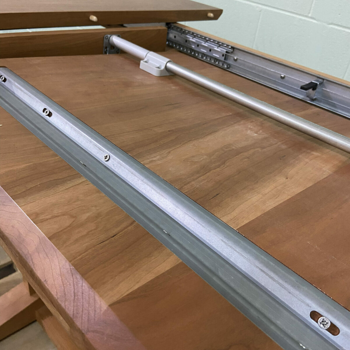 Osborne Wood | Recessed V Stabilizer